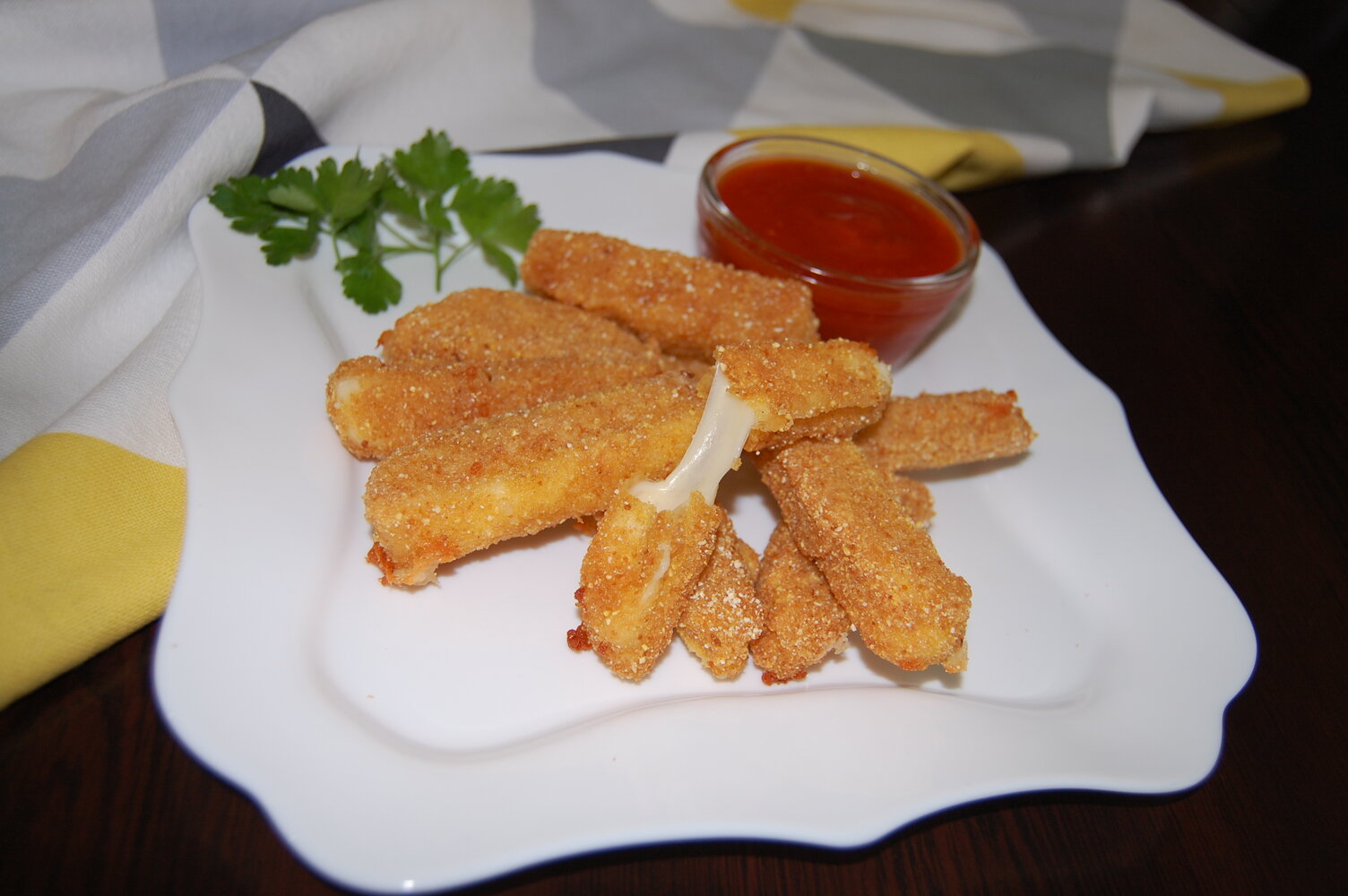 Easy Homemade Cheese Sticks