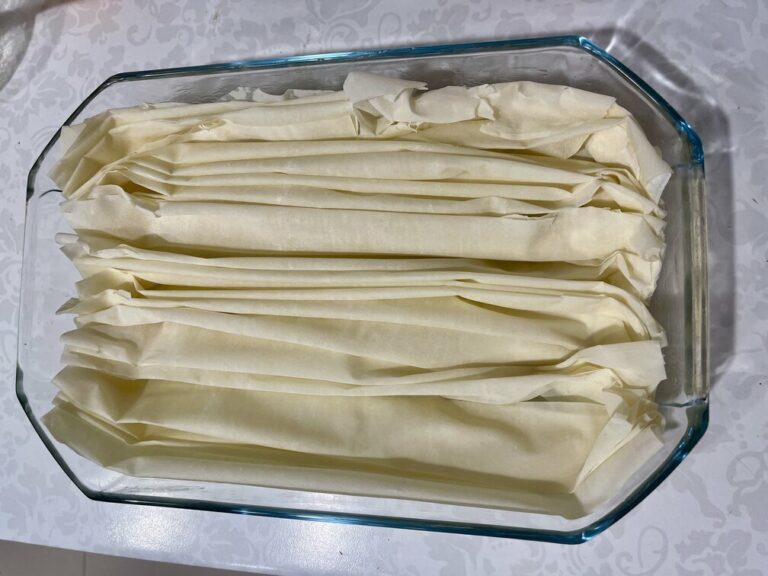Golden Filo Pie with Ham and Cheese